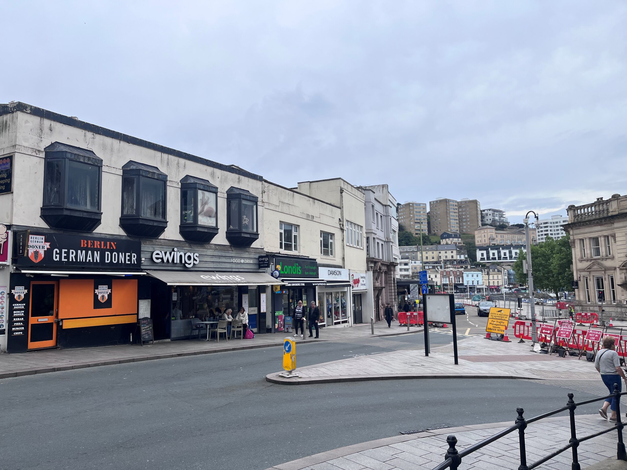 1 THE STRAND, TORQUAY, DEVON TQ1 2AA - Waycotts - Waycotts